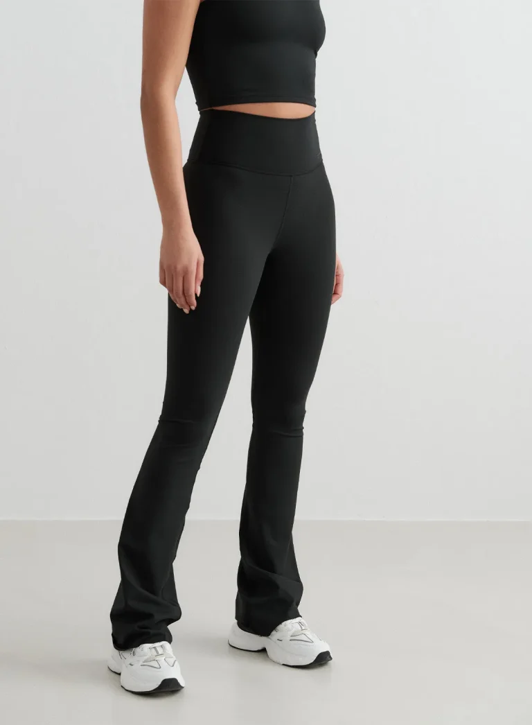 Aim’n Black Sense Flare Tights – Wodbúð